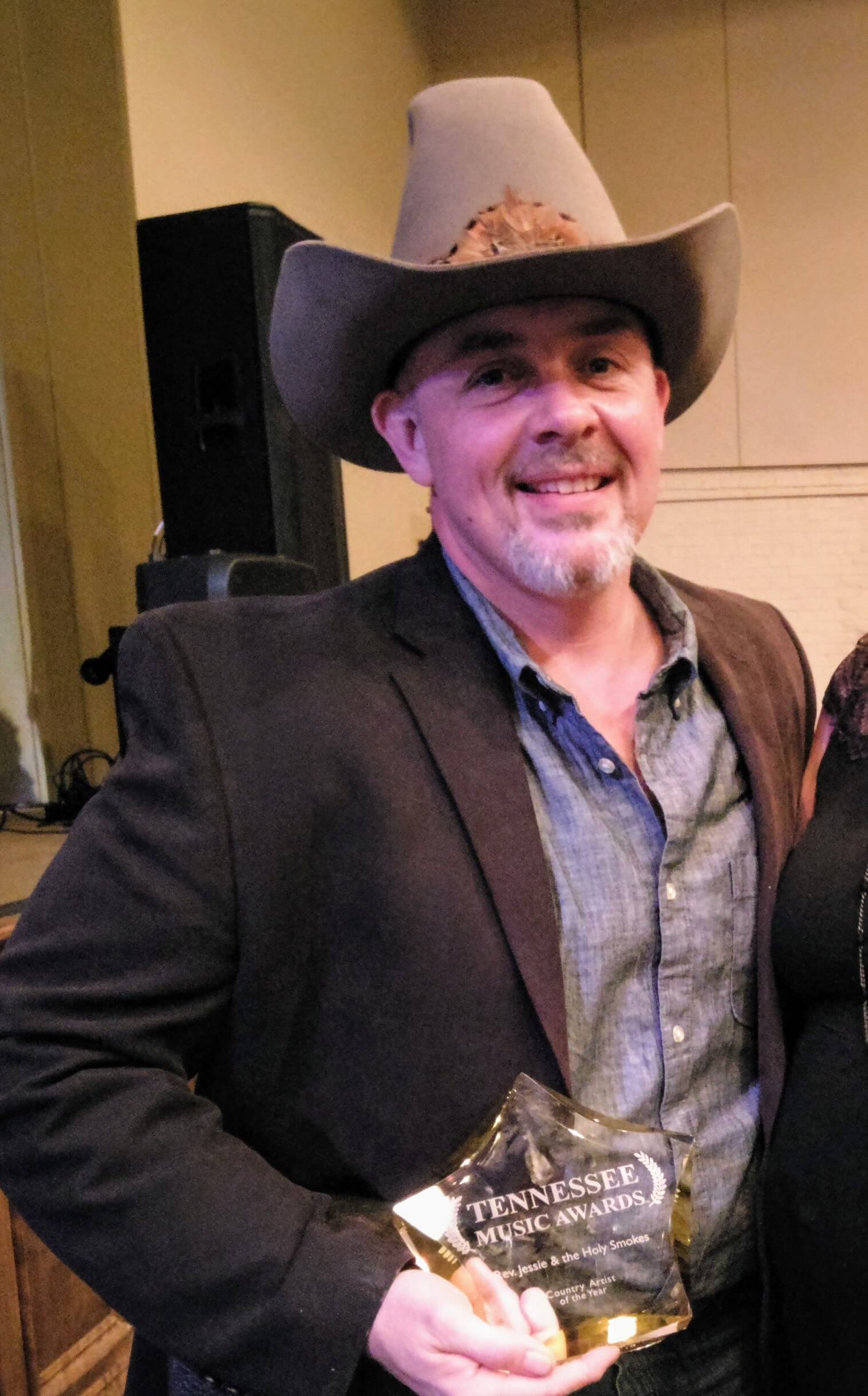 Ripley artist wins numerous prestigious music awards | Tippah News